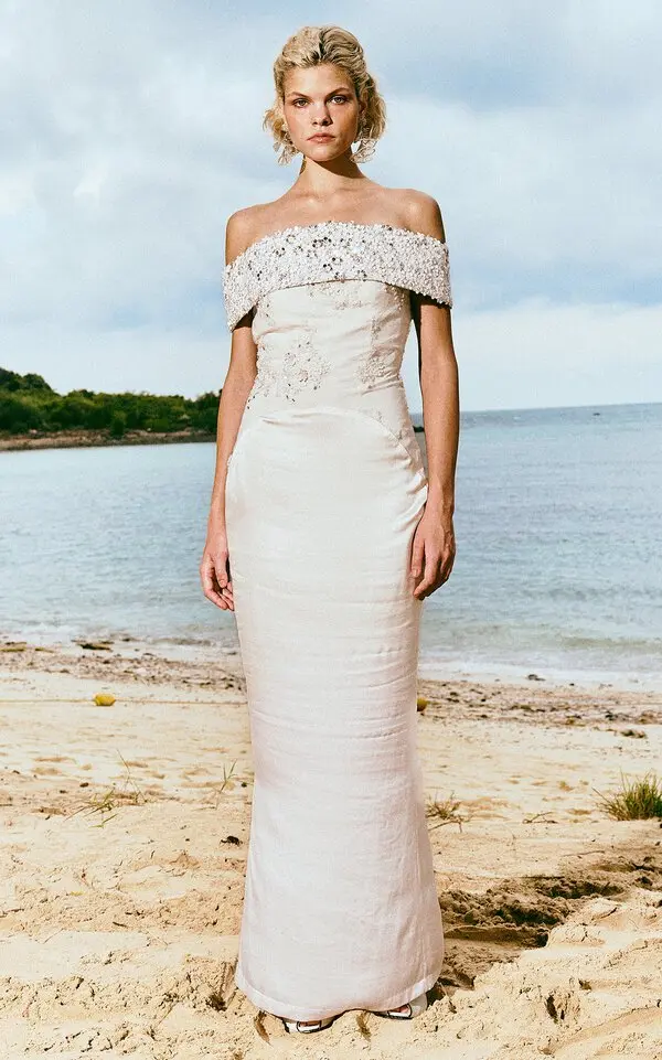 LA FUORI Allure Embellished Gown