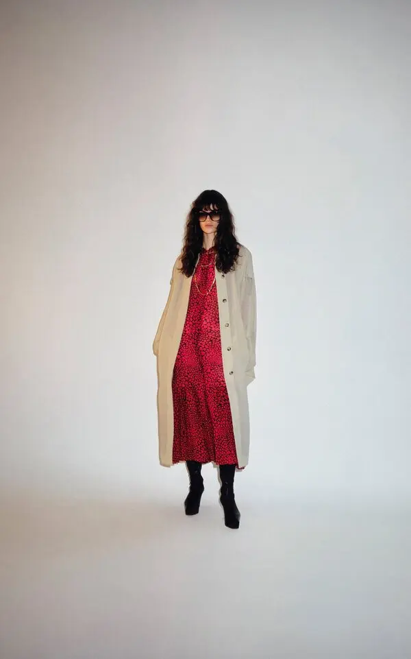 Khaite Noa Crinkled Viscose-nylon Coat - Neutral