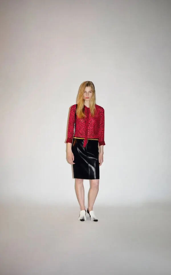 Khaite Cindy Plonge Leather Pencil Skirt