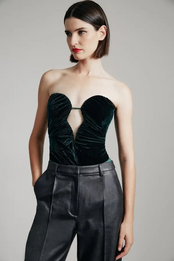 Bardot Kahlia Velour Strapless Bodysuit