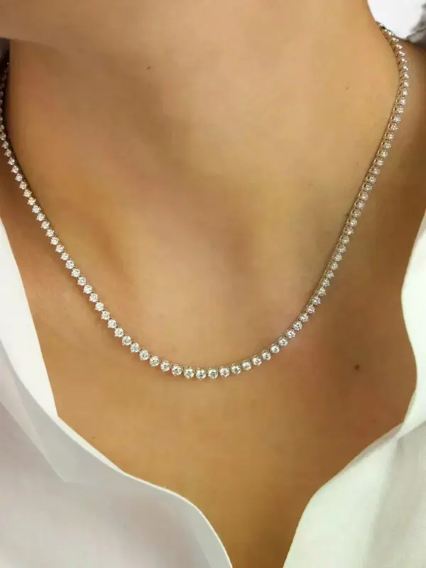 JEWELS AFICIONADO Riviera Diamond Necklace
