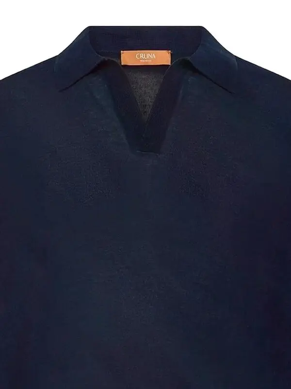 CRUNA Levante Short-sleeve V-neck T-shirt