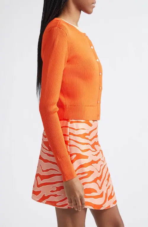 TOCCIN Zoe Crop Fitted Cardigan