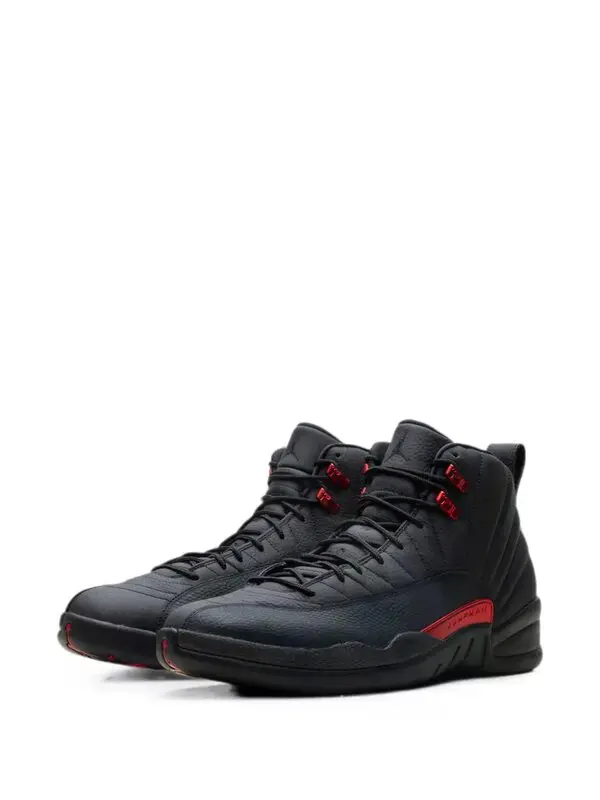 JORDAN Air Retro Bloodline Sneakers