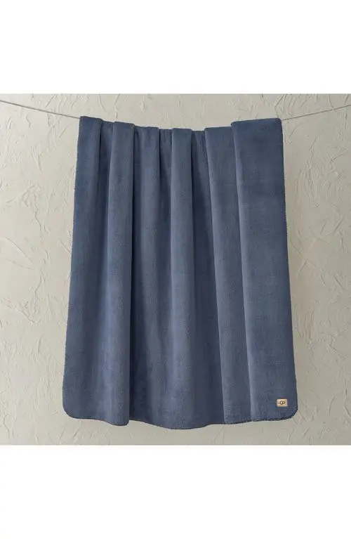 UGG Whitecap Fleece Bed Blanket - Denim