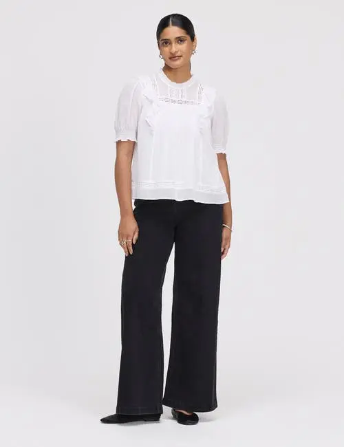 FINERY LONDON Jolin Puff Sleeve Cotton Top With Lace And Frill Neck - White