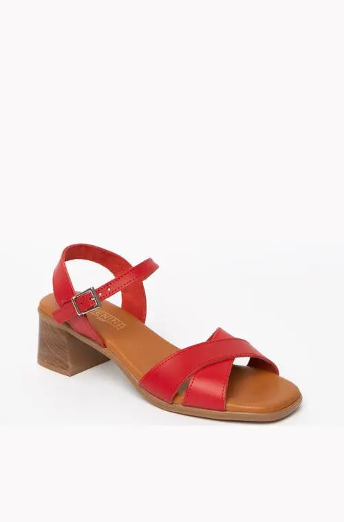 MENINA STEP Celia Heeled Sandal