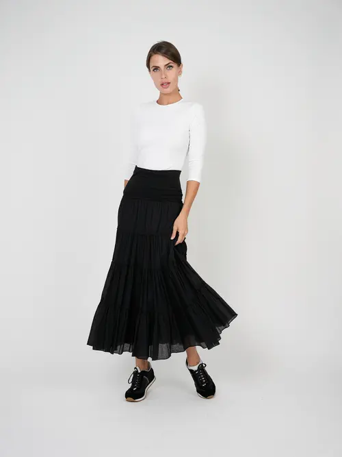 RED MYTH Tiered Midi Skirt - Black
