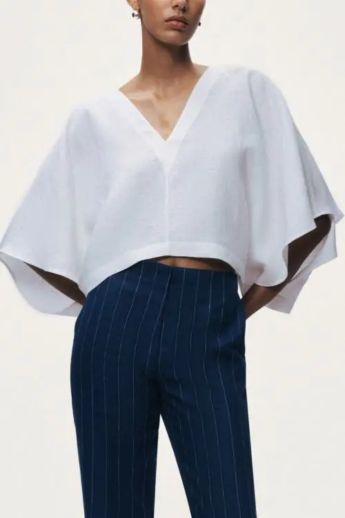 NOCTURNE Belt Detail V-neck Blouse - Ivory