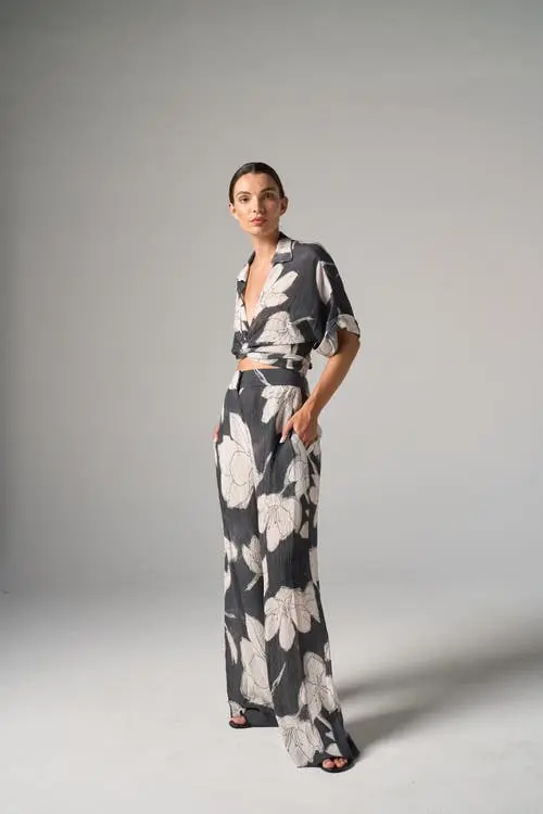 JBQ High-waisted Wide-leg Floral Print Crinkle Rayon Pants - Slate