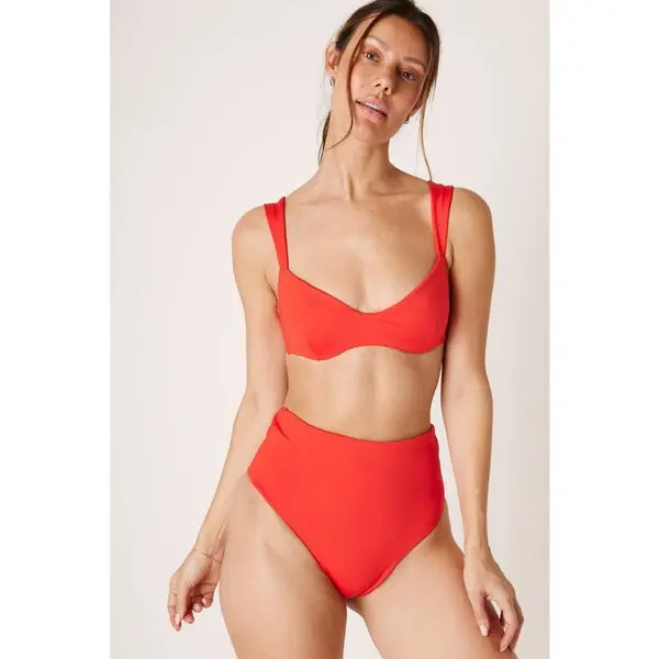 LONDRE BODYWEAR High-waisted Scrunch Bottoms - Fiesta Red