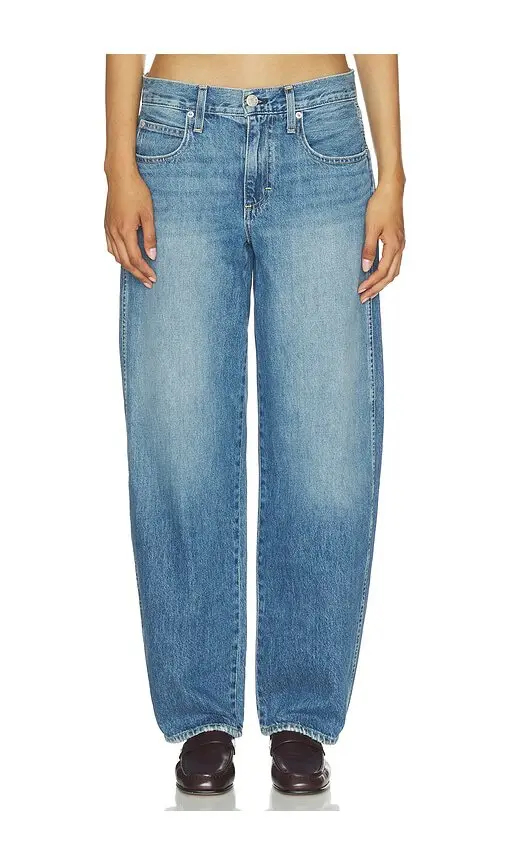 AMO Tatum Barrel Jeans