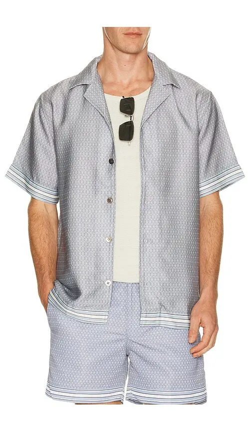 CHE Lucena Printed Shirt In . Also