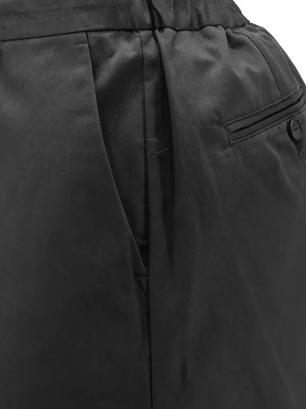 HEVO Torre Lapillo Cotton Pleated Shorts