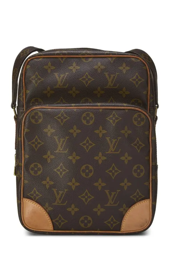 LOUIS VUITTON Monogram Canvas Amazone