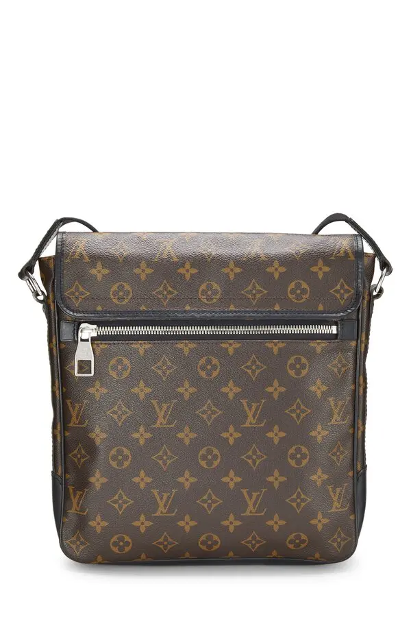 LOUIS VUITTON Monogram Macassar Bass