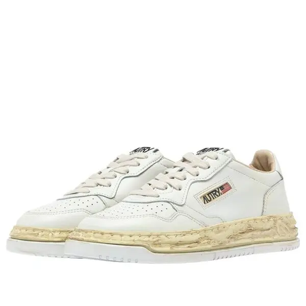 AUTRY X Maison Mihara Yasuhiro General Scale Medalist Low Supervintage Sneakers - White