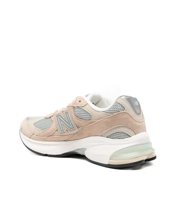 NEW BALANCE 2010 Panelled Mesh Sneakers