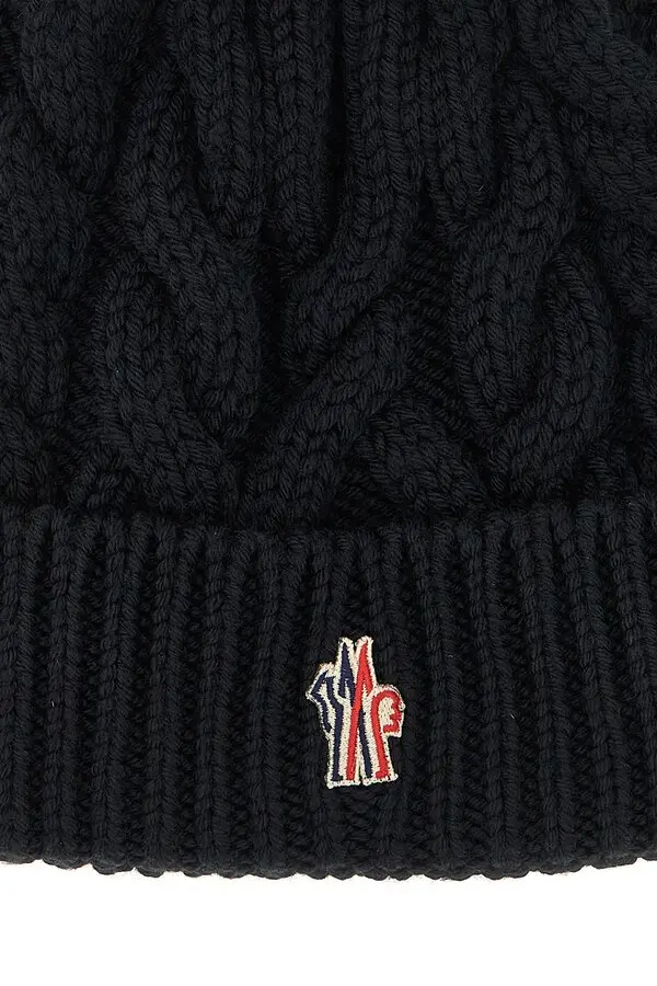 Moncler Logo Patch Knitted Beanie