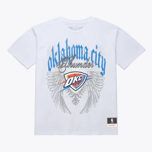 Mitchell & Ness Oklahoma City Thunder Old English Classic T-shirt - White