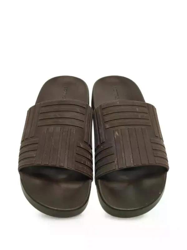 Bottega Veneta Intrecciato Effect Slides