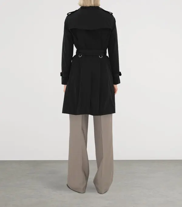 Burberry Lightweight Kensington Trench Coat