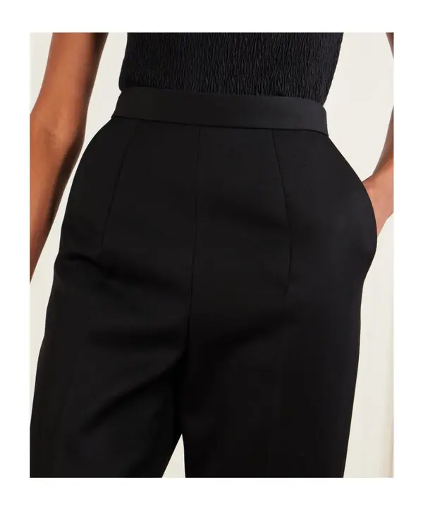 THE ROW Tapered Casual Pants