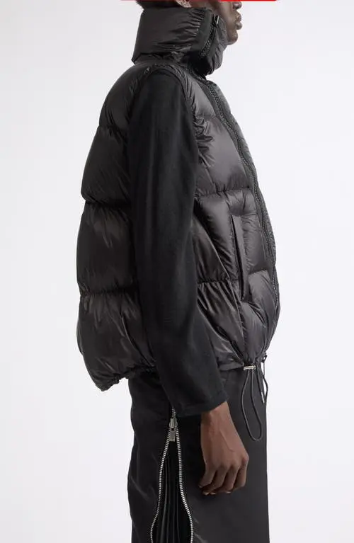 Sacai Asymmetrical Down Puffer Vest - Black