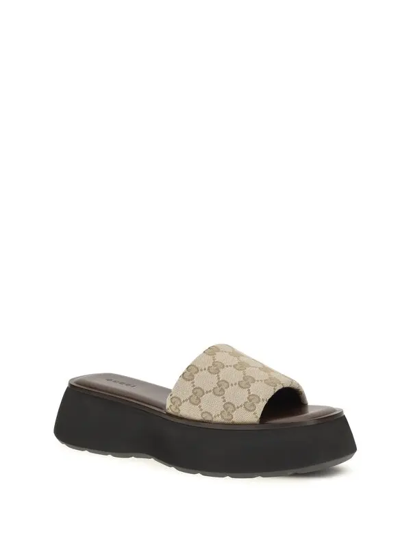 Gucci Gg Canvas Oversized Sole Slider Sandals - Multicolor