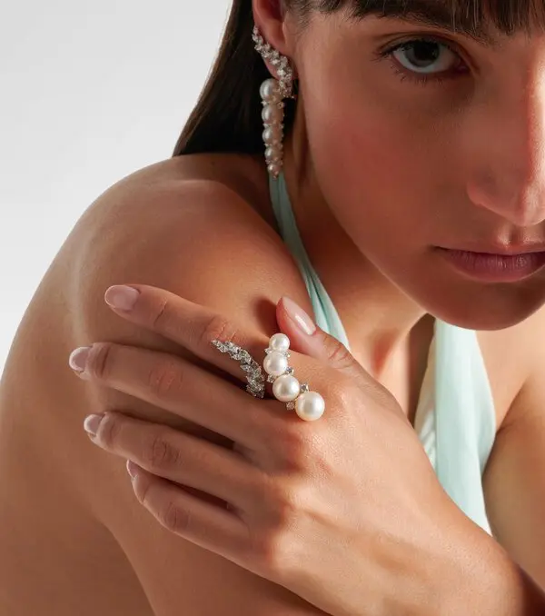Yeprem Ring With Diamonds And Pearls