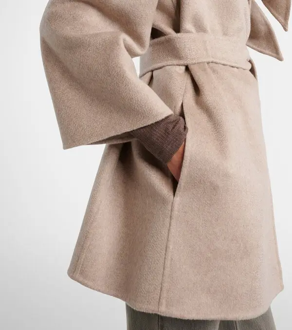 Max Mara Cashmere Wrap Coat With Detachable Scarf - Beige