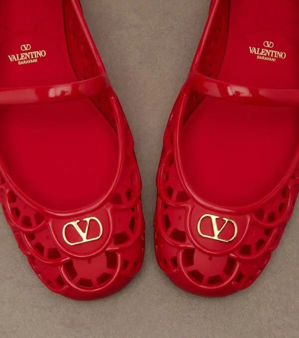 Valentino Garavani Rubber Scalloped Mary Jane Flats - Red