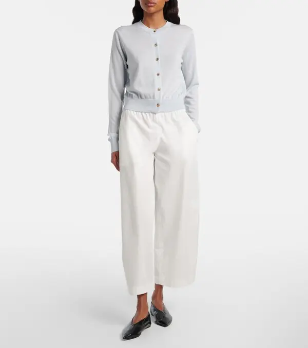 Khaite Tansy Cropped Wool And Cashmere Cardigan In Sterling - Blue