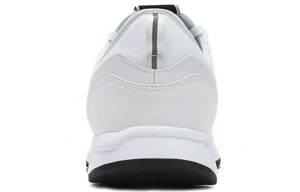 NEW BALANCE 247 Sneakers