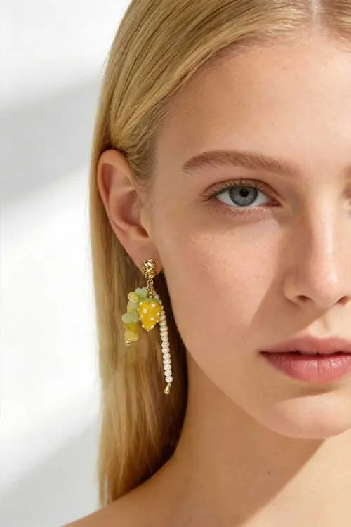 CLASSICHARMS Lulu Strawberry Drop Earrings With Pearls And Natural Stone Chips
