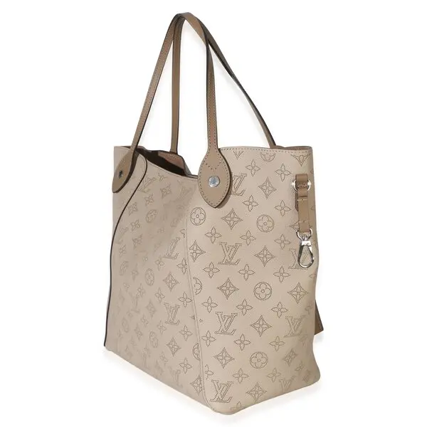 LOUIS VUITTON Galet Monogram Mahina Blossom Mm Tote