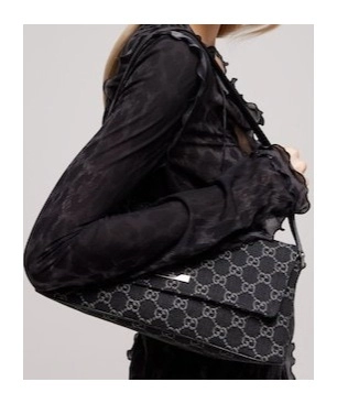Gucci Madison Medium Shoulder Bag - Black