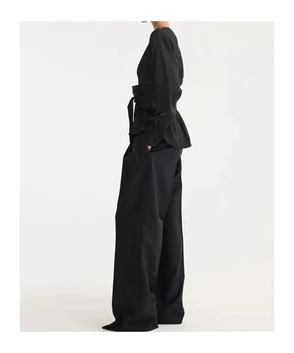 RÓHE Crew Neck Pleated Blouse