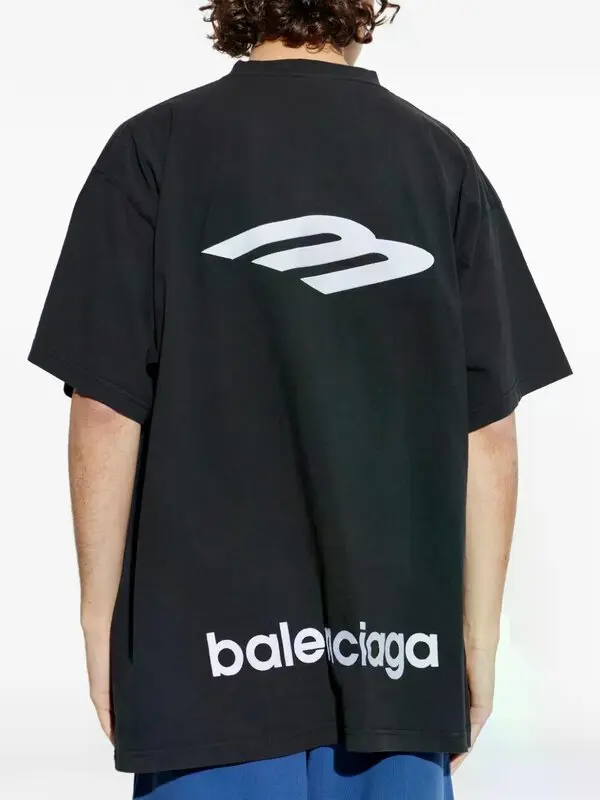 Balenciaga Logo-embroidered T-shirt - Black