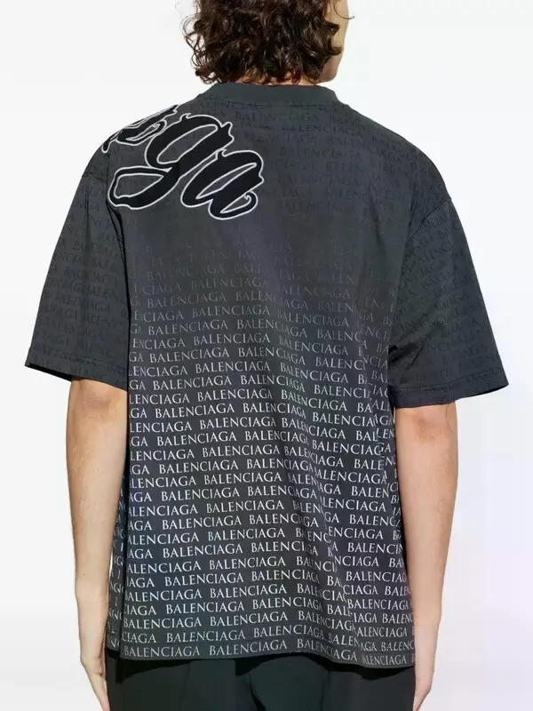Balenciaga Logo-pattern T-shirt