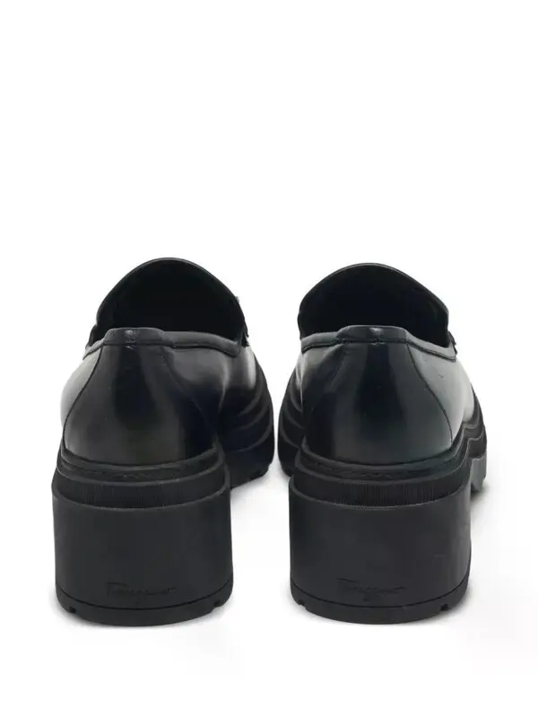 FERRAGAMO Gancini Leather Loafers - Black