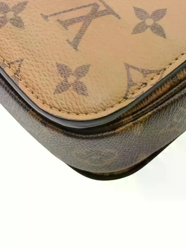 LOUIS VUITTON Monogram Reverse Pochette Metis Satchel - Brown