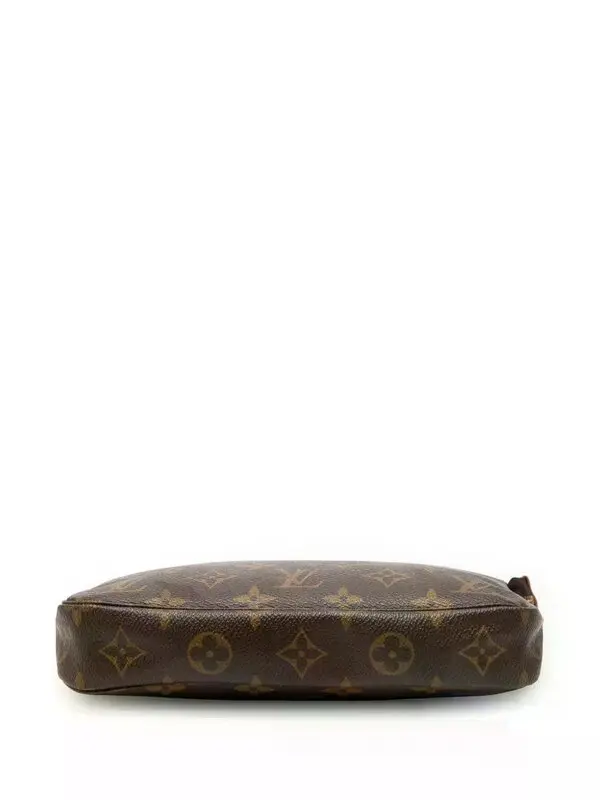LOUIS VUITTON Monogram Pochette Accessoires Shoulder Bag