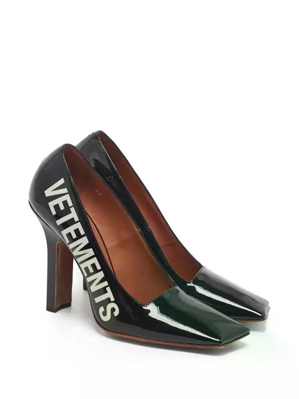 Vetements Boomerang Leather Heeled Pumps