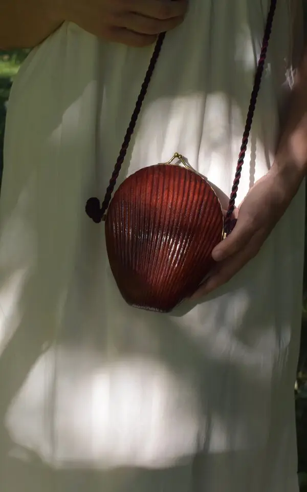 LUCIA ZOLEA Brass Carved Wooden Shell Purse