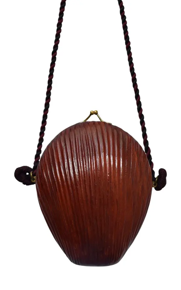 LUCIA ZOLEA Brass Carved Wooden Shell Purse