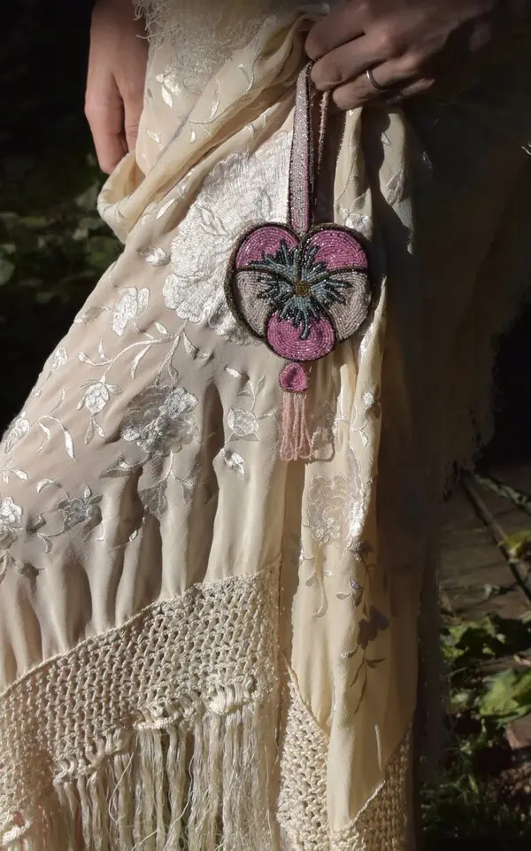 LUCIA ZOLEA Petite Pansy Patterned Glass Fringed Purse