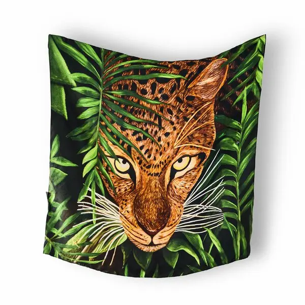JOSIE'S EDITIONS Brown / Green Leopard Hidden In The Green Classic Square - Brown/green