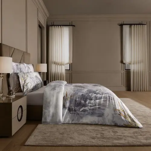 TOGAS Delphia Bedding Set