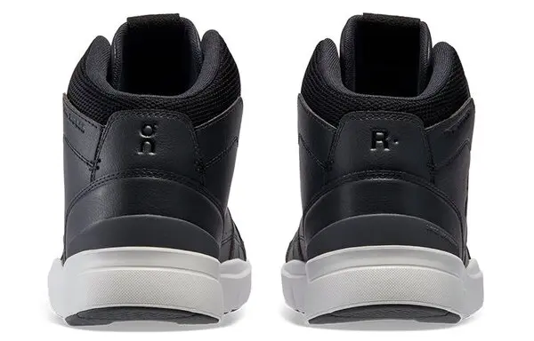 On The Roger Clubhouse Mid X Federer Sneakers